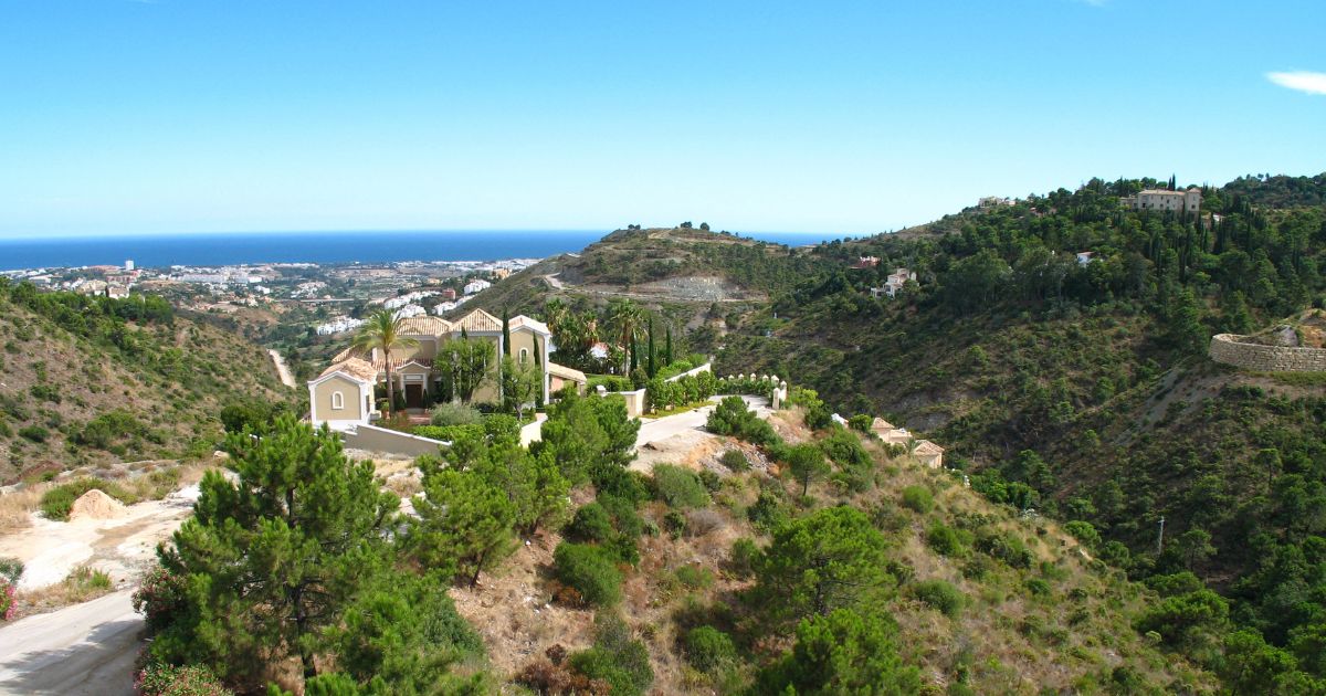 El Madroñal Marbella Guide: Villas, Lifestyle & Buying